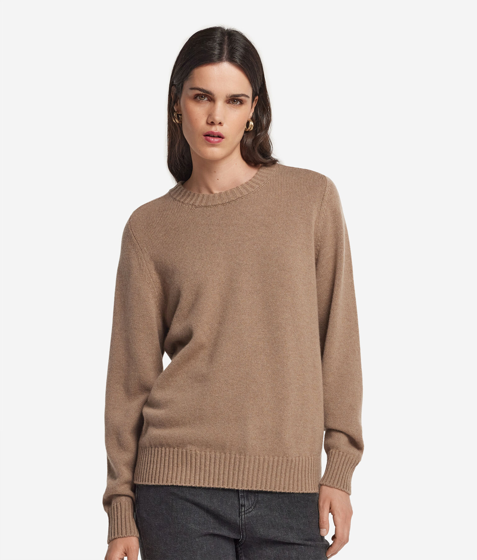 Women’s Luxury Knitwear: Quality Designs | Falconeri