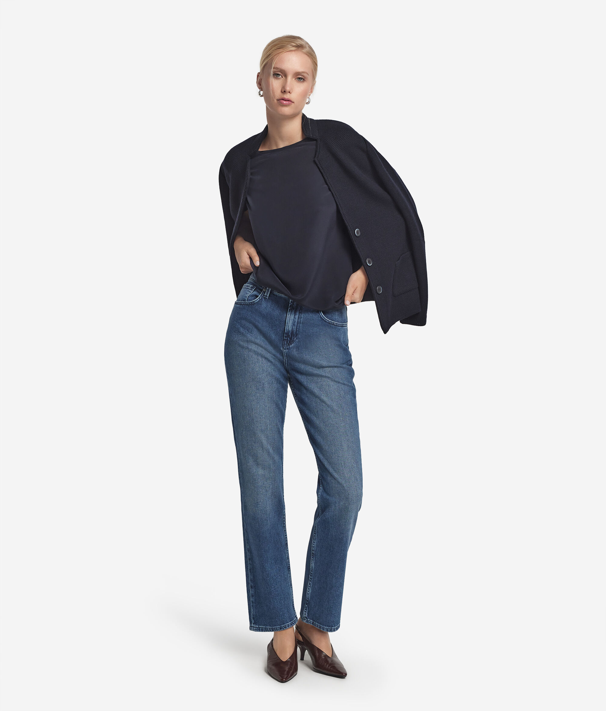 T-shirt girocollo seta donna: versatile e raffinata | Falconeri